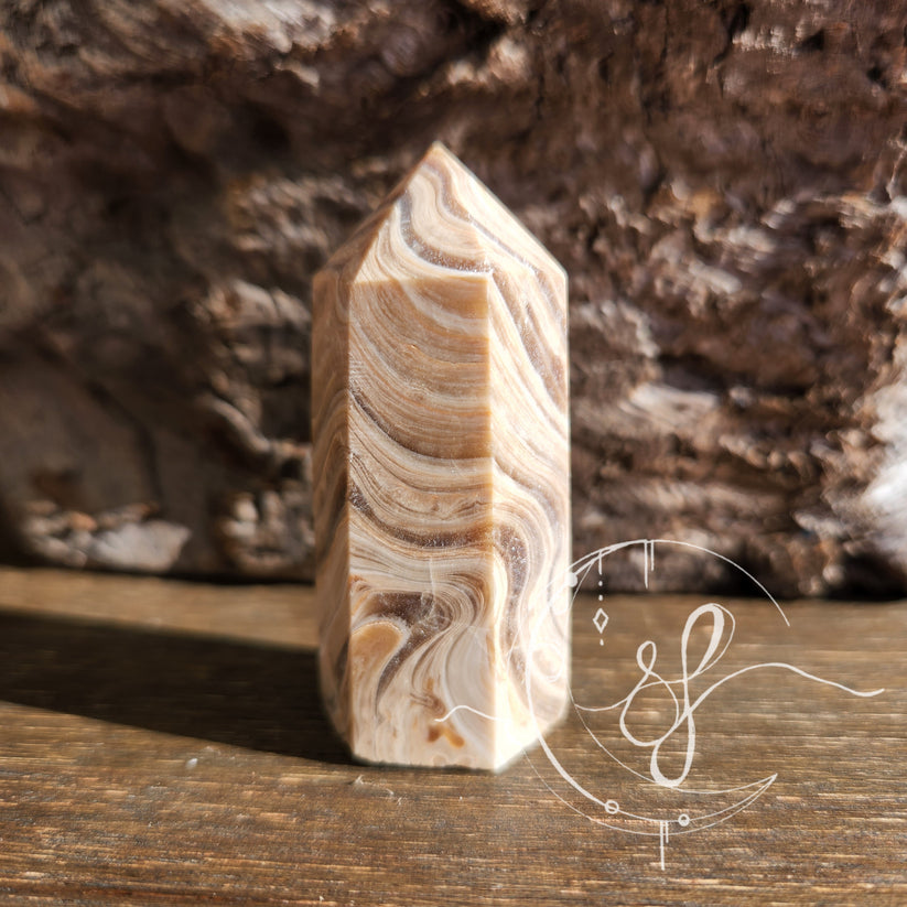 Amber Agate Point J – Crystal for Grounding & Confidence – She Fire