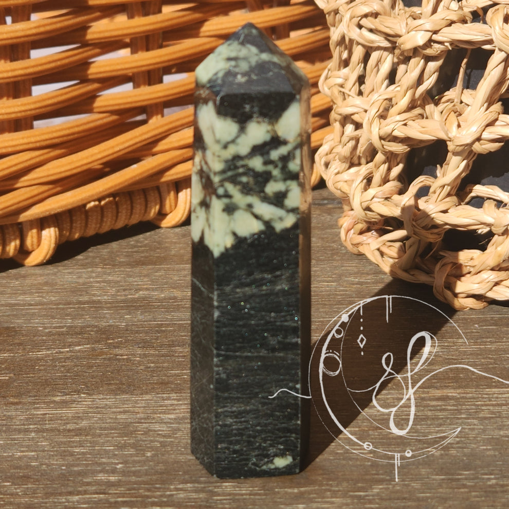 Chinese Writing Stone Point B – Crystal for Balance & Inner Wisdom ...